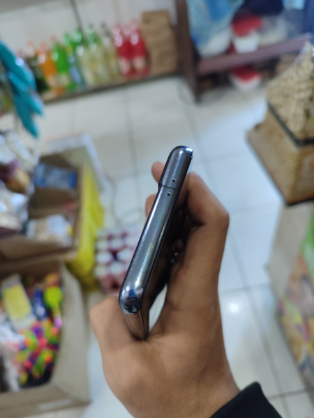 S21 5G Samsung  srochna sotiladi
