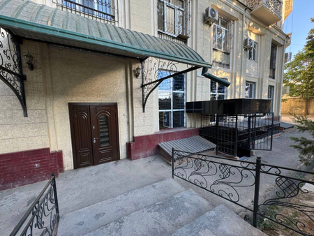 Аренда Евро офис Ор-р: улица Бабура 330м2