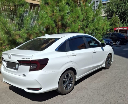 Продается Honda Crider Фулл комплектация