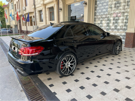 W212 E550 Brabus