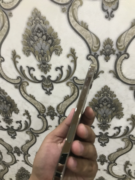 Iphone 12 pro max ideal holatda