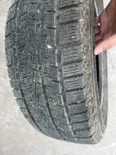 Зимняя резина 195/60 R15