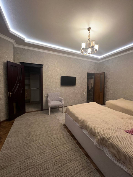 Сдам Евро дом в аренду 8 комнат 850м2 8 соток Гостиница Россия