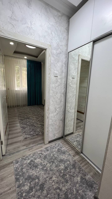 Продам 3/2/9 Буюк ипак йули Максим горький