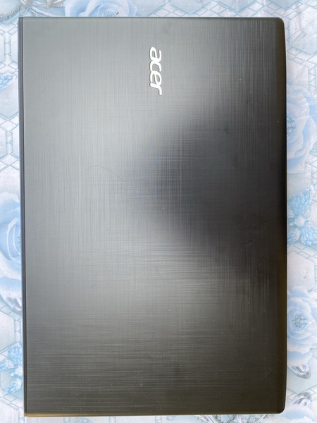 Nootebok sotiladi Acer i7 windows11