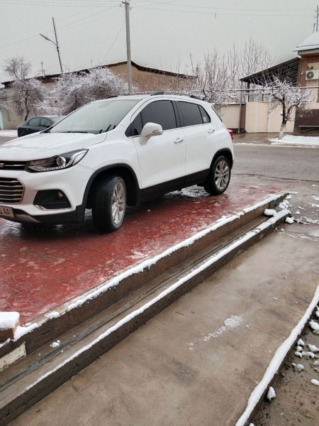 Tracker 1 premier