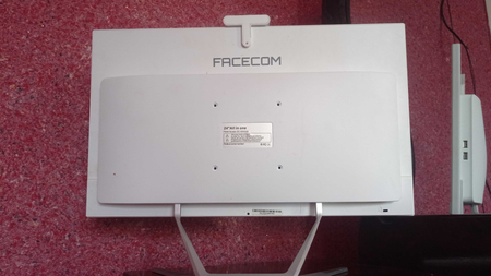 Моноблок facecom 24 с клавиатурой и мышкой