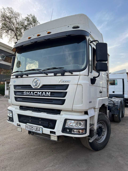 Продается SHACMAN F3000 тягач с полупрцепом 29 кубовый