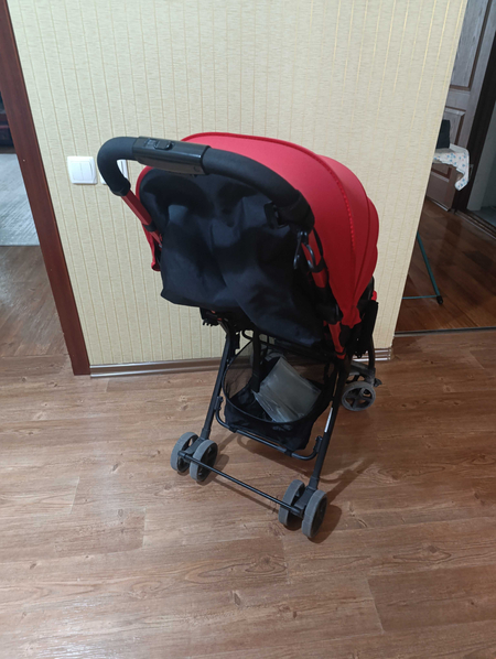 Коляска прогулочная Chicco