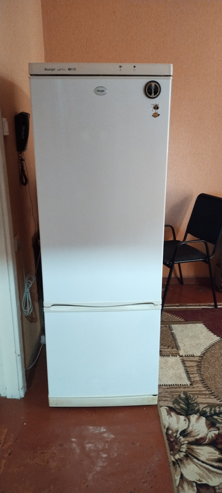 Продается холодильник Б/У