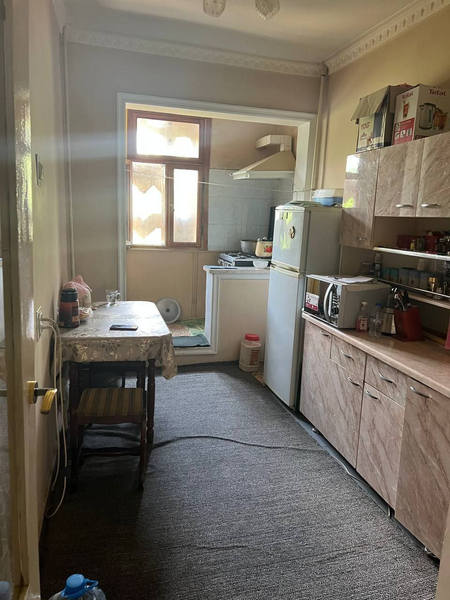 Продам квартиру поселок Улугбек 3/3/9