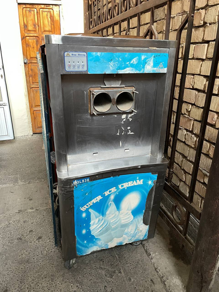 Srochna marojni apparat freezer sotiladi