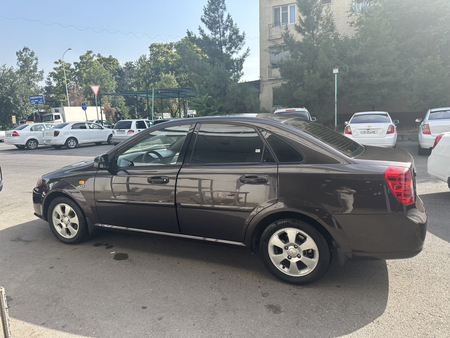 Chevrolet gantra 2019 choco