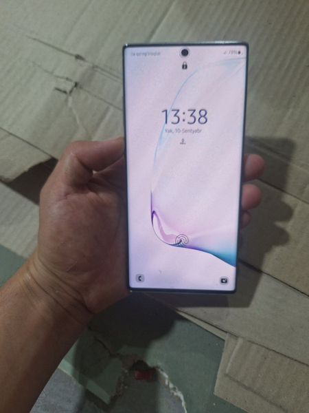 Samsung note 10 plus