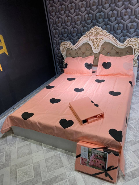 Продаётся постельное белье в комплекте