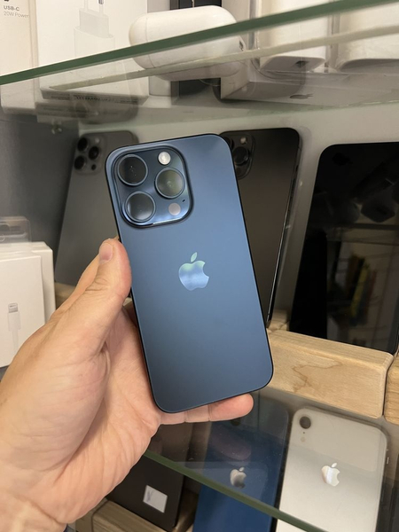 iPhone 15 Pro 128gb Blue Titanium