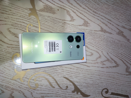 Redmi   Note  13