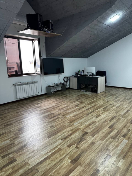 Успейте Арендовать Офис в БЦ с Центровой Локацией