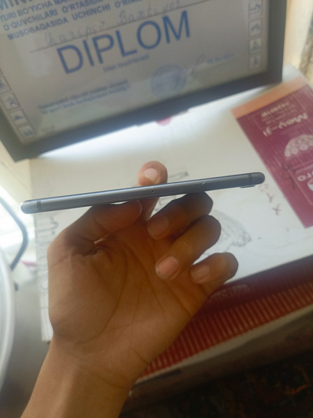 IPhone 8 ideal [srochna]