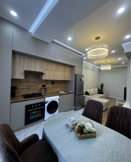Шахристанскй 2,3 ком 74000$