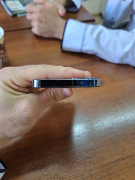 Iphone 12 pro holati yaxshi