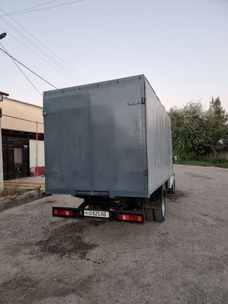 Gazel 2007 sotiladi metan gaz  benzinda yuradi borti 420