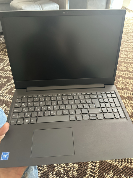 Lenova V15-IGL model 82c3