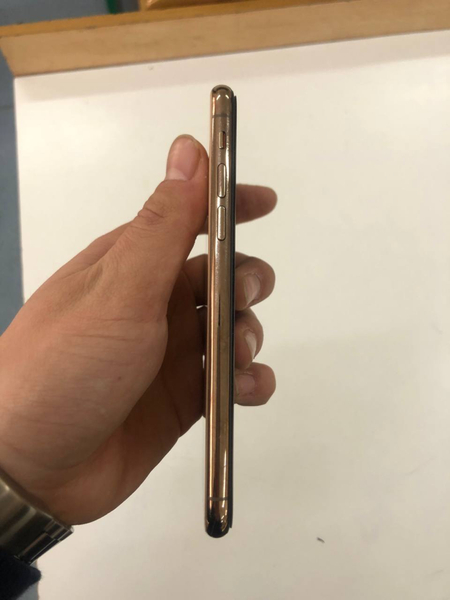 Apple Xs Gold