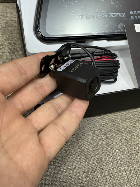 Teyes registrator