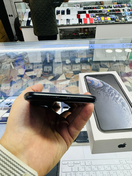 iPhone Xr 64 gb nasiya savdoga