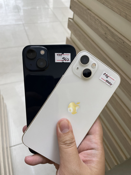 Iphone 13  White 256 gb Batare 100% Nasiya Savdo