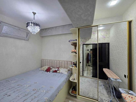 Юнусабад 2 квартал 2/2/9 (44²+ 10²) Айвон продаётся новостройка