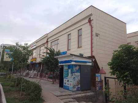 Срочно продается 2х этажное здание 740 кв. с подвалом, Рудаки, Кирпичк