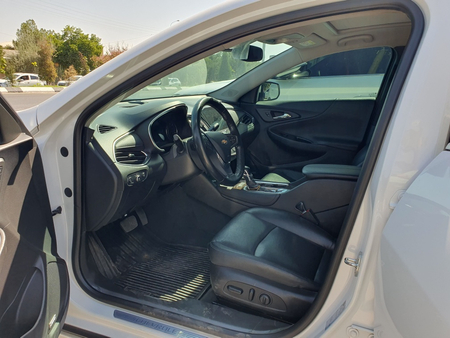 Chevrolet Malibu 2 Premier. 2021. Yurgani 74000. Narxi 22400