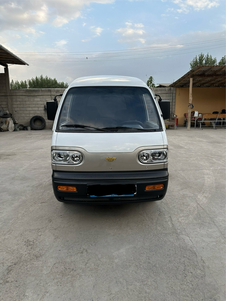 Дамас Damas