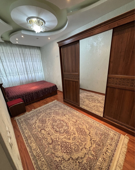 Сдается 3 х комнатная Метро Ойбек Аты баты, Les Ailes