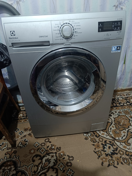 Продаётся бу стиральная машина