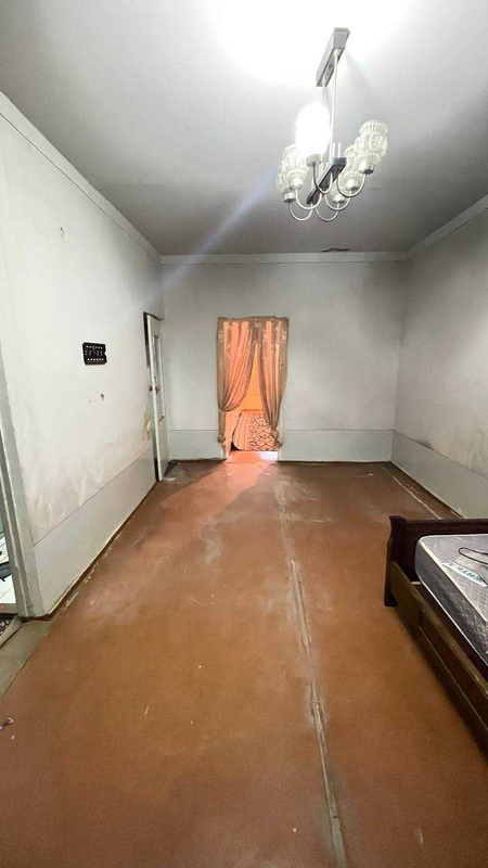 谷 129623 谷 Продаётся квартира 2/4/4 50 м² в Мирабад