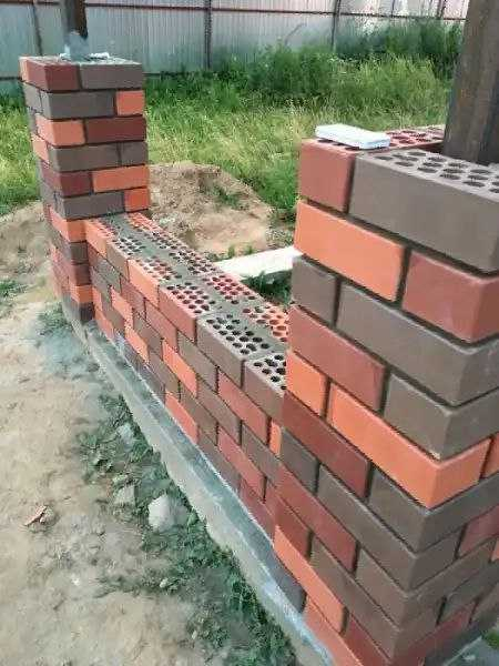 Кладка балкон кирпча
