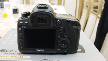 Canon 5D mark 3 sotiladi ideal