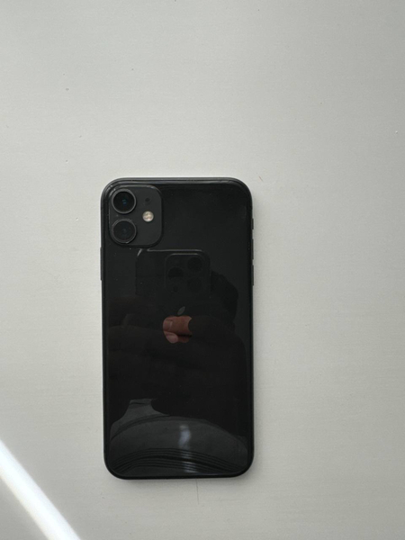 Apple iphone 11 своего года выпуска