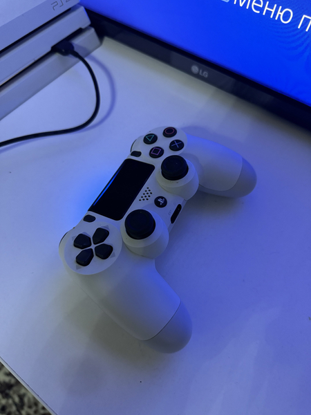Playstation 4 PRO 1TB