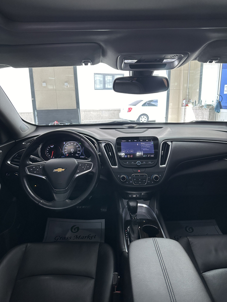 Malibu premier sotiladi