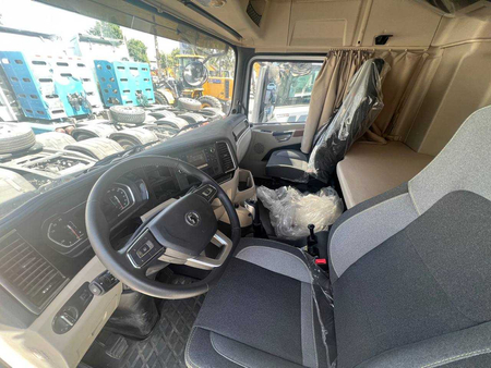 в Наличии! Shacman X5000 CNG и Полуприцеп боковая выгрузка 90 тонн