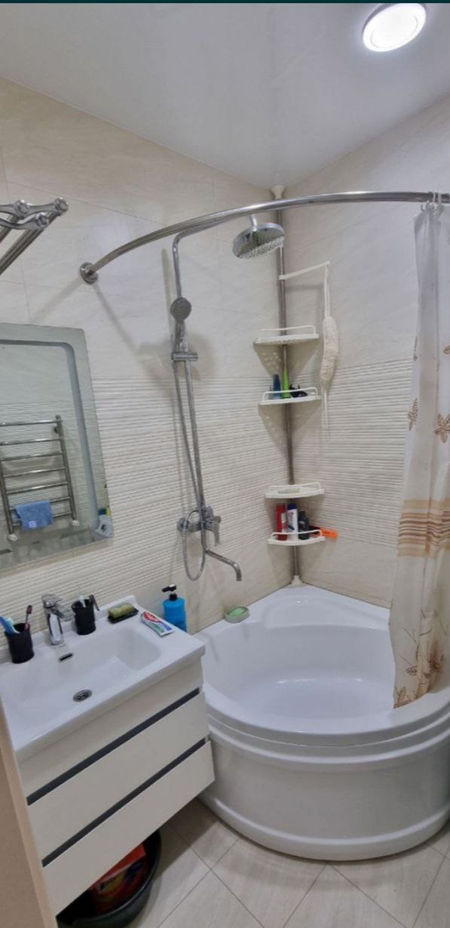Yunusobodda 4 xonali srochna sotiladi 19 kv