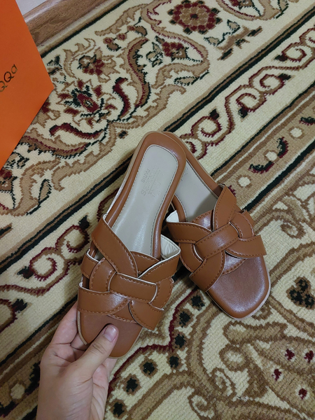 Hermes tapochka brend