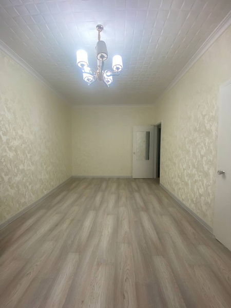 Чиланзар18  1в2/4/4  1,5*3м²  33м²