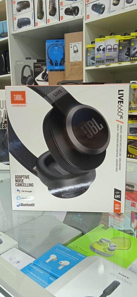 JBL Live660NC. Наушники с шумоподавлением.