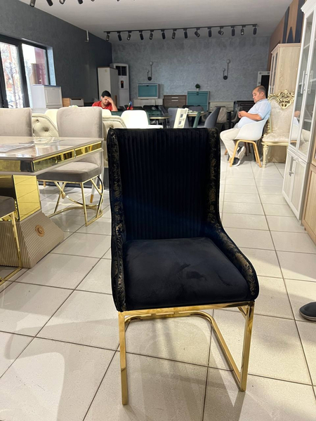 Stul 85$  mesniy ichi temir karkas kalichtiva sotiladi