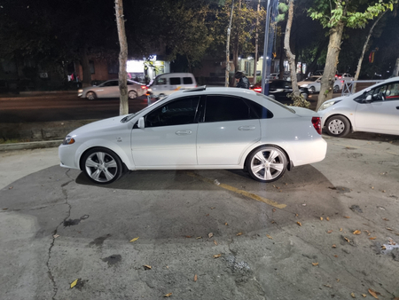 Captiva R18 215/40
